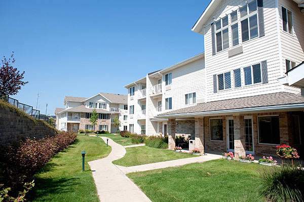 Stonecroft Homes, Retirement home, New Hamburg, ON, Senior Living ...
