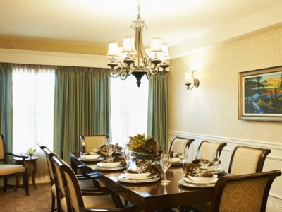 Three Links Manor Kelowna, Retirement home, Kelowna, BC, Senior Living ...