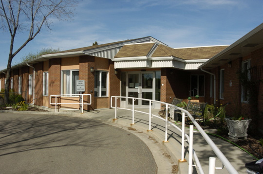 Edmonton Retirement Homes, Senior Living, Housing Care, Communities Alberta