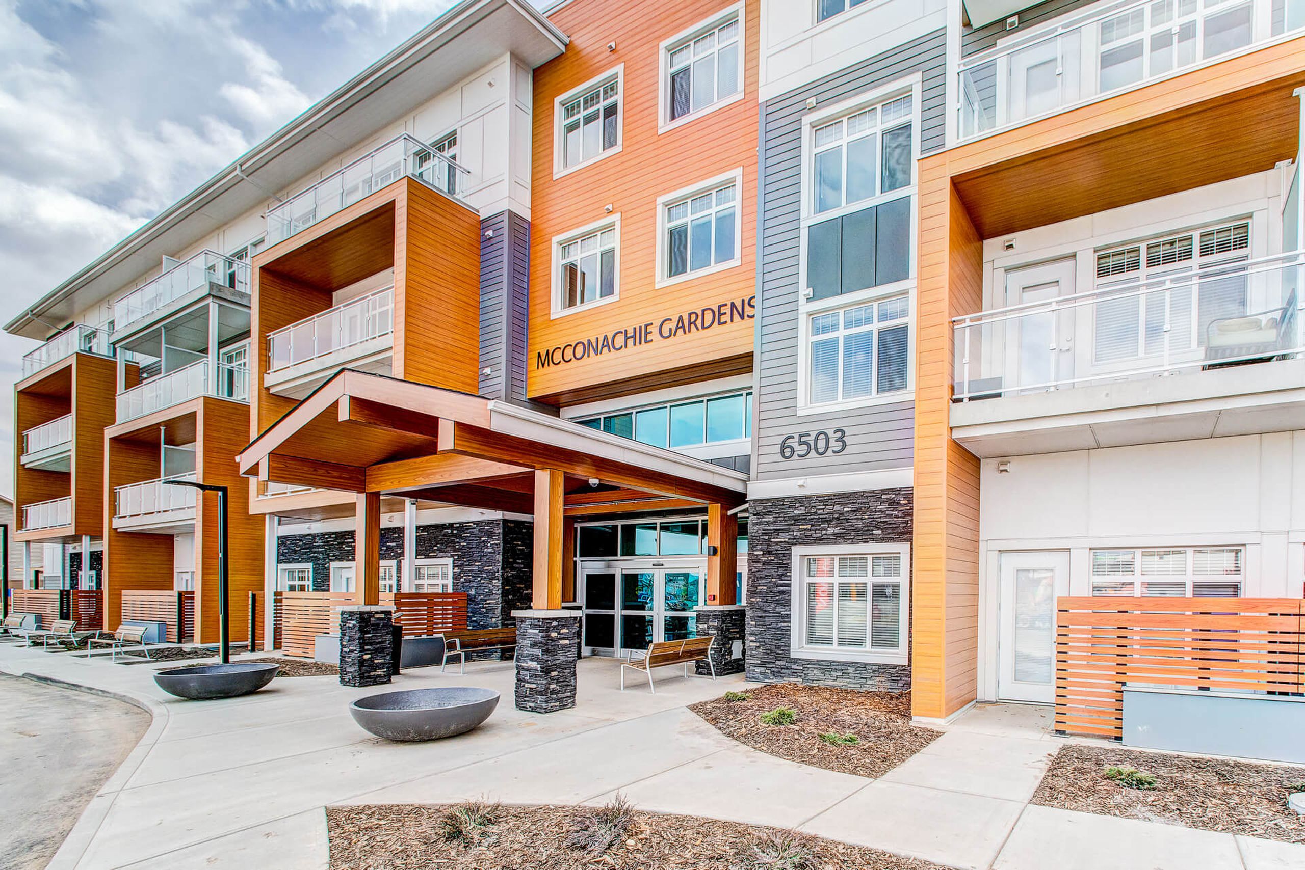 Retirement homes in Alberta, assisted living in Alberta