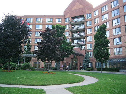 Extendicare - Guildwood, Retirement home, Scarborough, ON, Senior ...