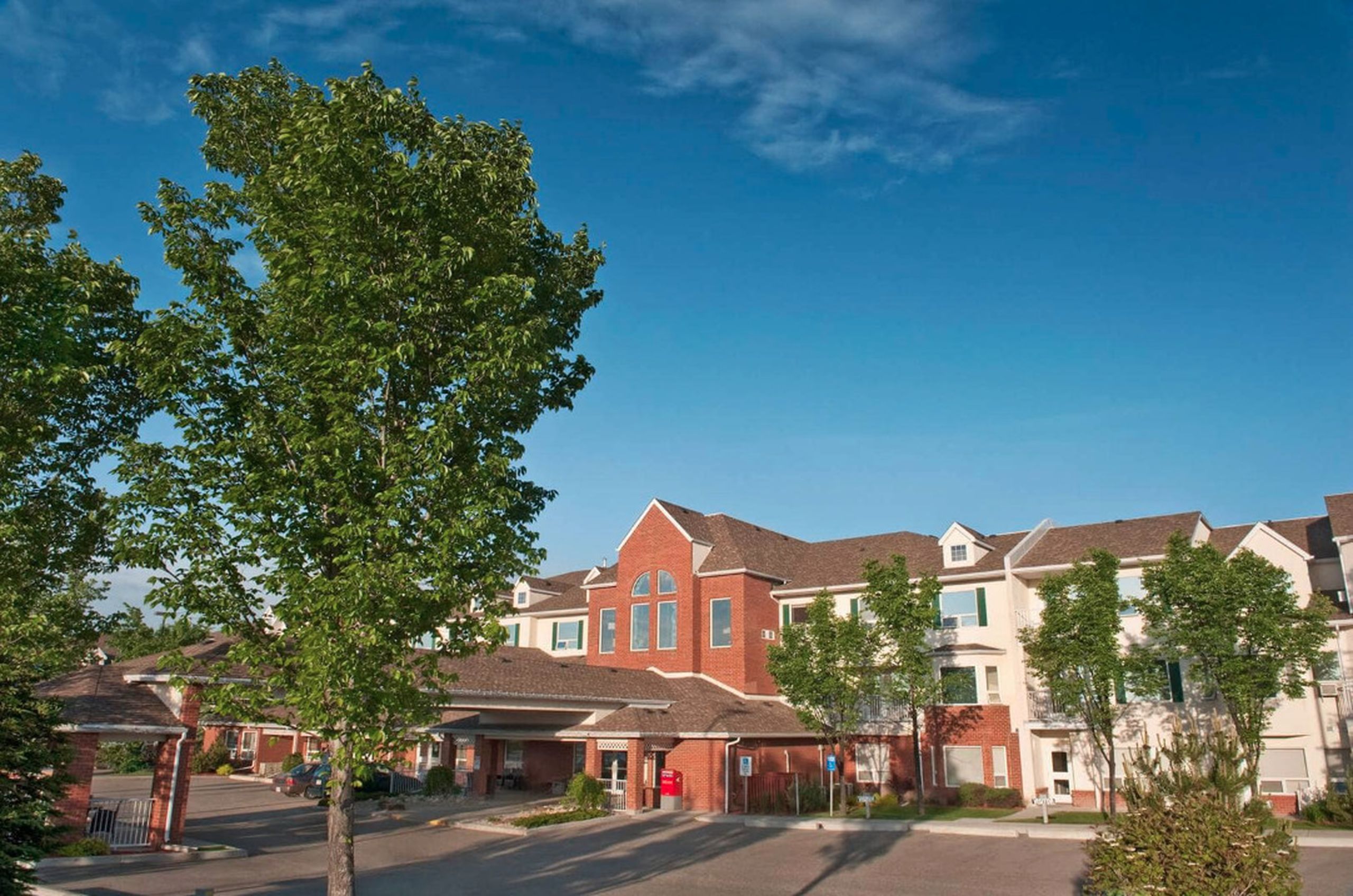 Retirement homes in Alberta, assisted living in Alberta